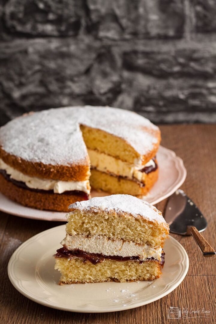 How to make the Perfect Victoria Sandwich | Only Crumbs Remain