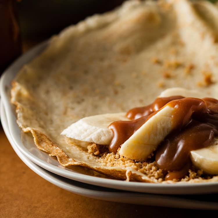 Banoffee Pancakes | Only Crumbs Remain