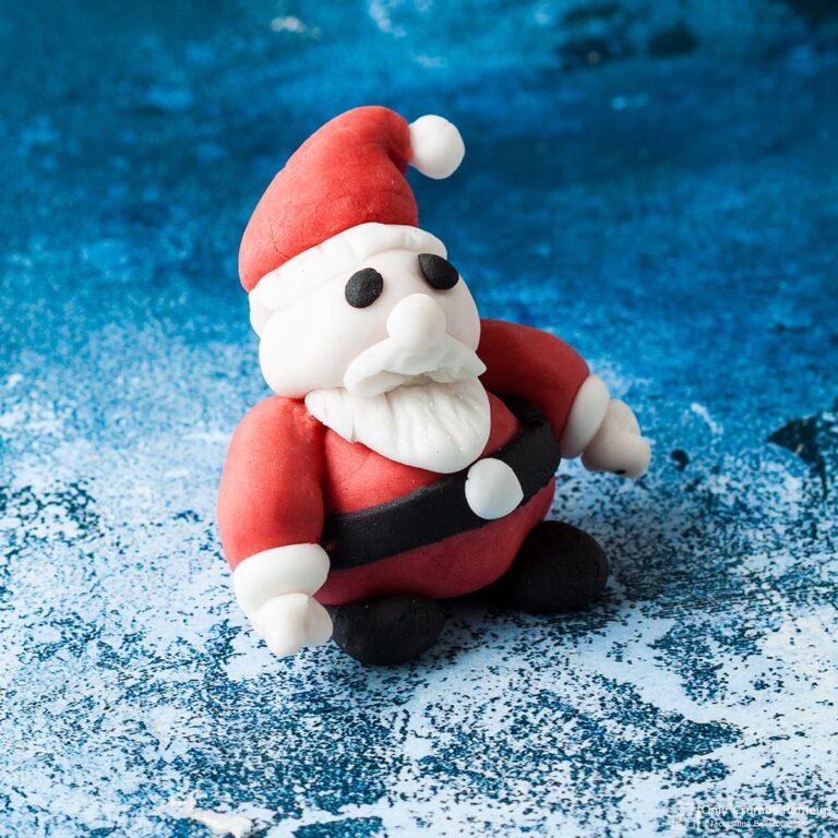 Cranberry and Marzipan Pies | Only Crumbs Remain